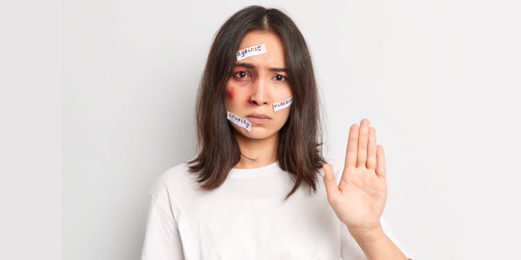 Social Media and Violence in Teenagers: Understanding the Impact