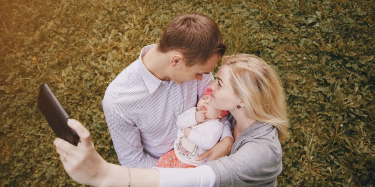 Cake Slang Meaning in 2025: Examples & Safety Tips