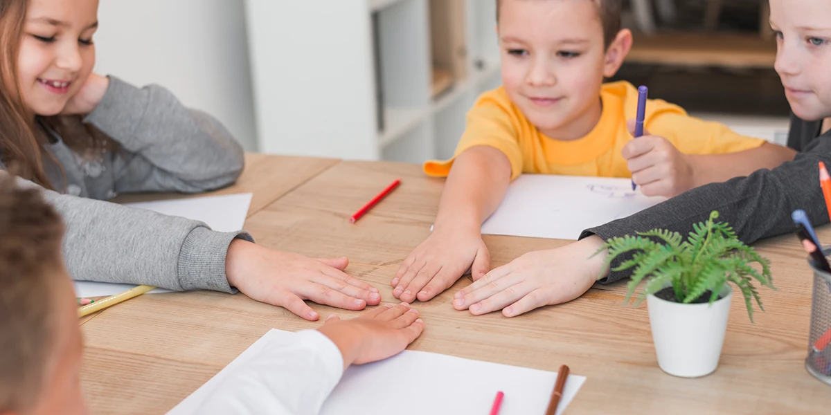 Effective Social Skills Training for Children - A Parent's Guide